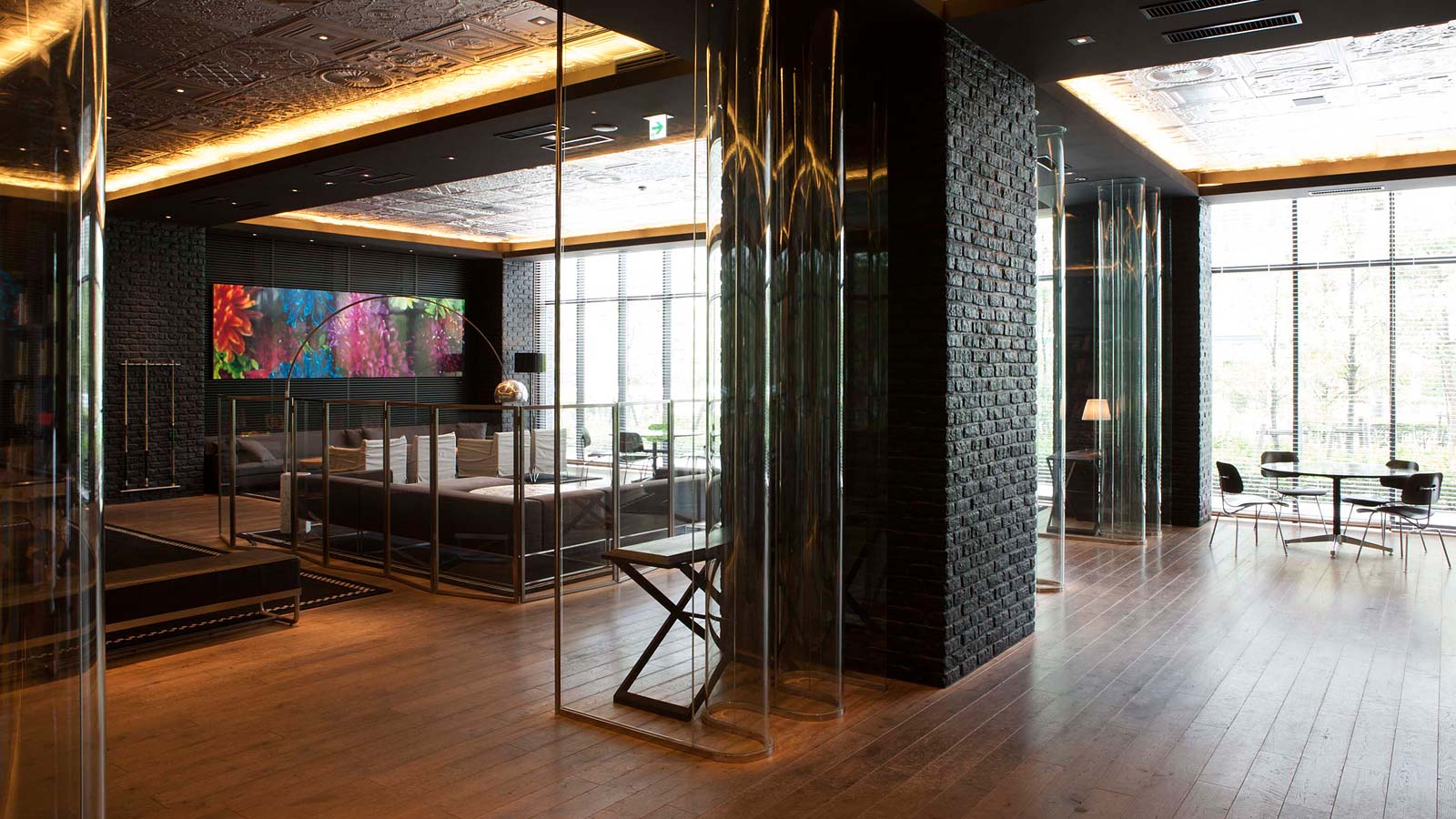 LOUNGE｜the SOHO studios.